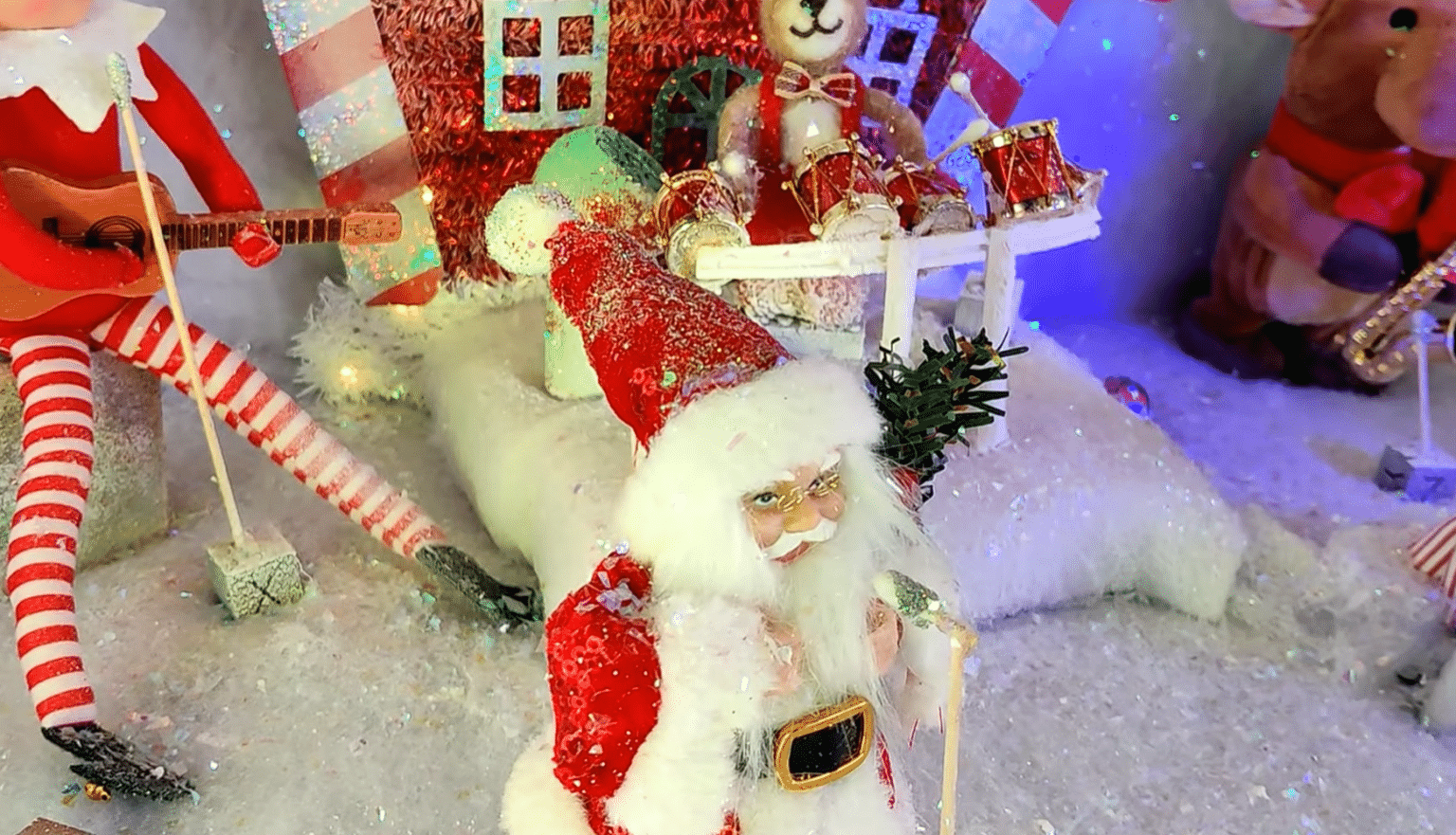 Santas Workshop Fun – Video Released